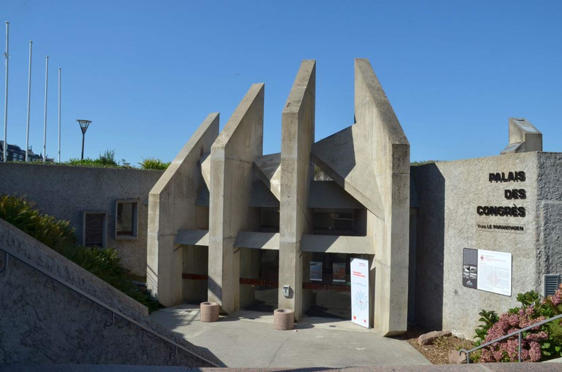 L'Escalier dans l'architecture brutaliste - Scal'in